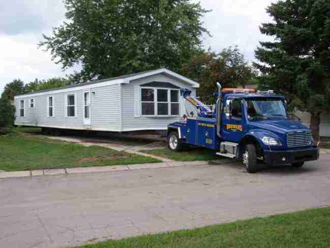Manufactured & Mobile Home Transport and Setup: